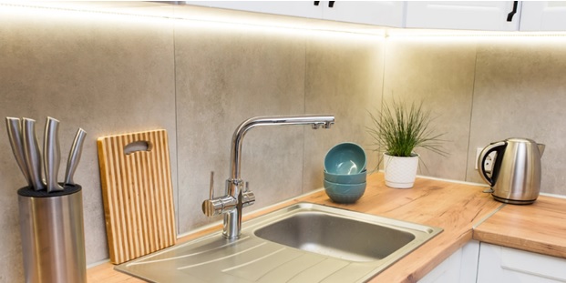 9 Ideas for Making Your Kitchen Modern: Lighting, Countertops, and More ...